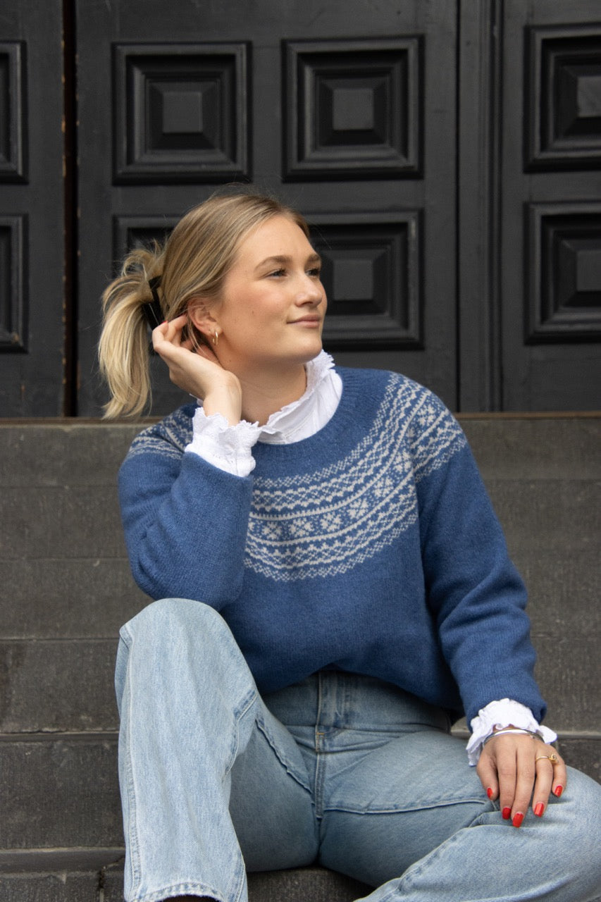 Exquisite Wool Traders | NZ Wool Blankets, Throws, Scarfs & Knitwear