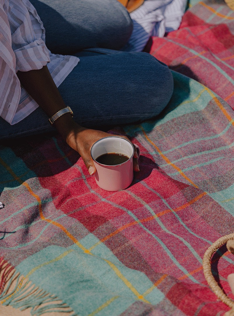 Exquisite Wool Traders | NZ Wool Blankets, Throws, Scarfs & Knitwear